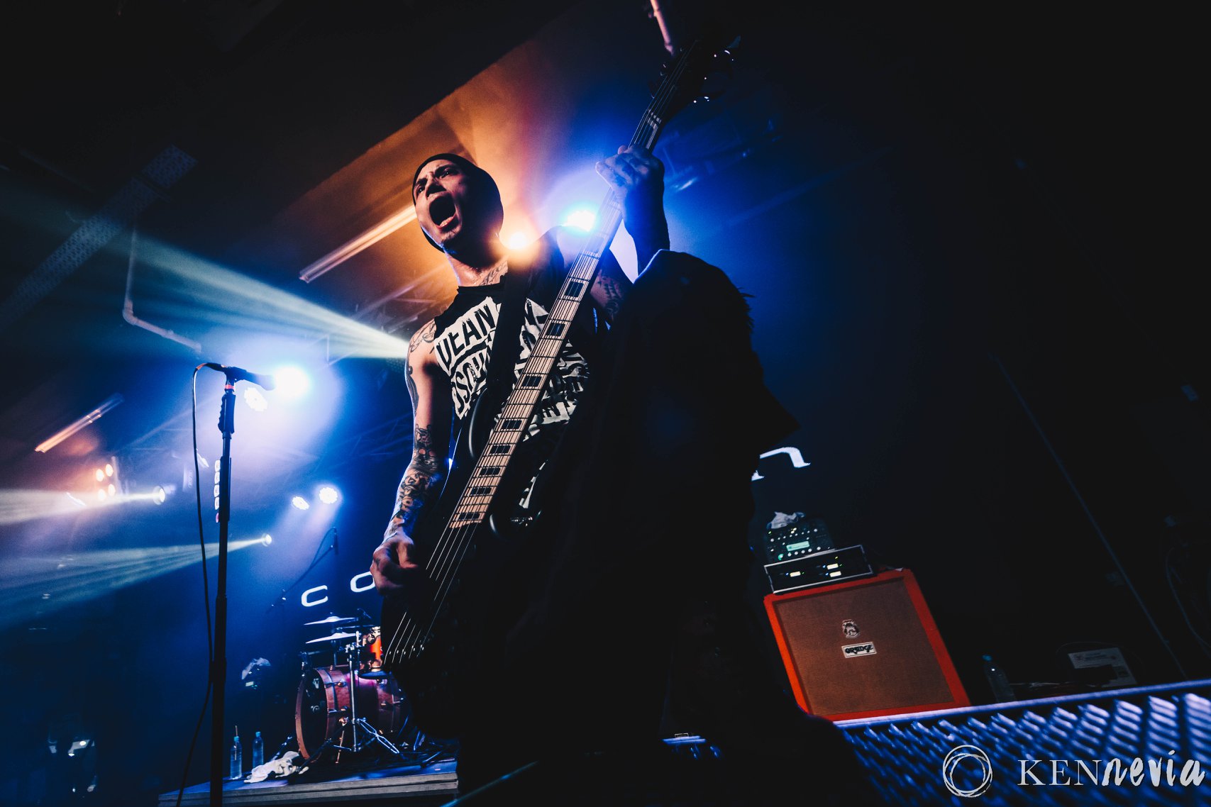 coldrain (2019) – Neon Lit